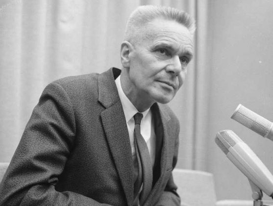 Jan Tinbergen, econoom en wereldverbeteraar - Biografieportaal