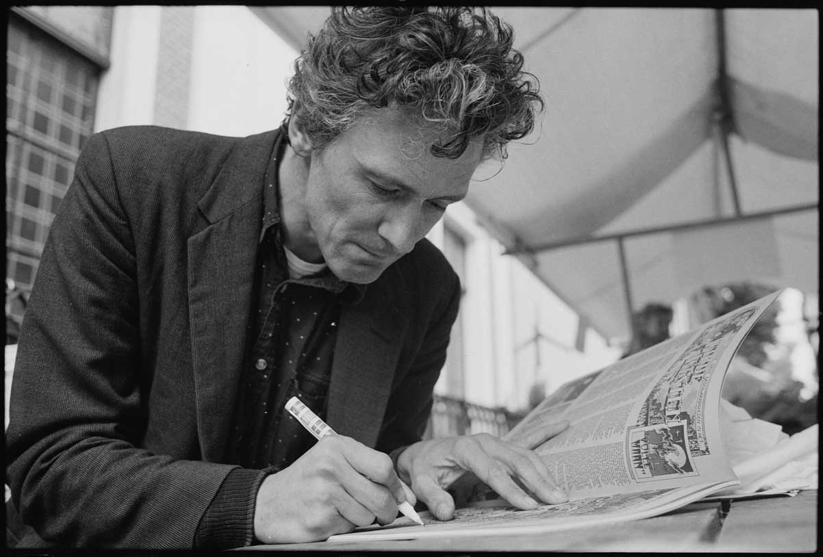 Jeroen Thijssen schrijft de biografie van striptekenaar Peter Pontiac ...