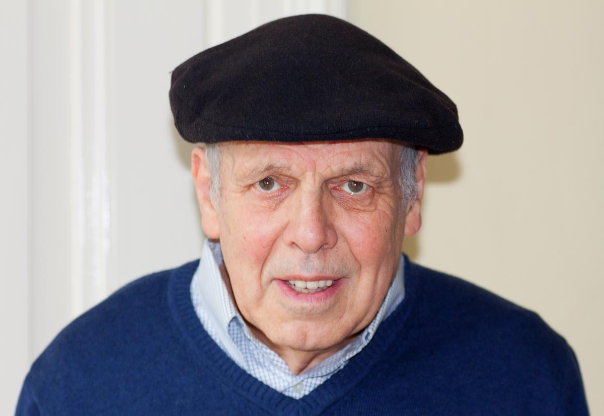 Poetins filosoof: wijsgerig portret over een onkritische denker. Een interview met Victor Kal ...